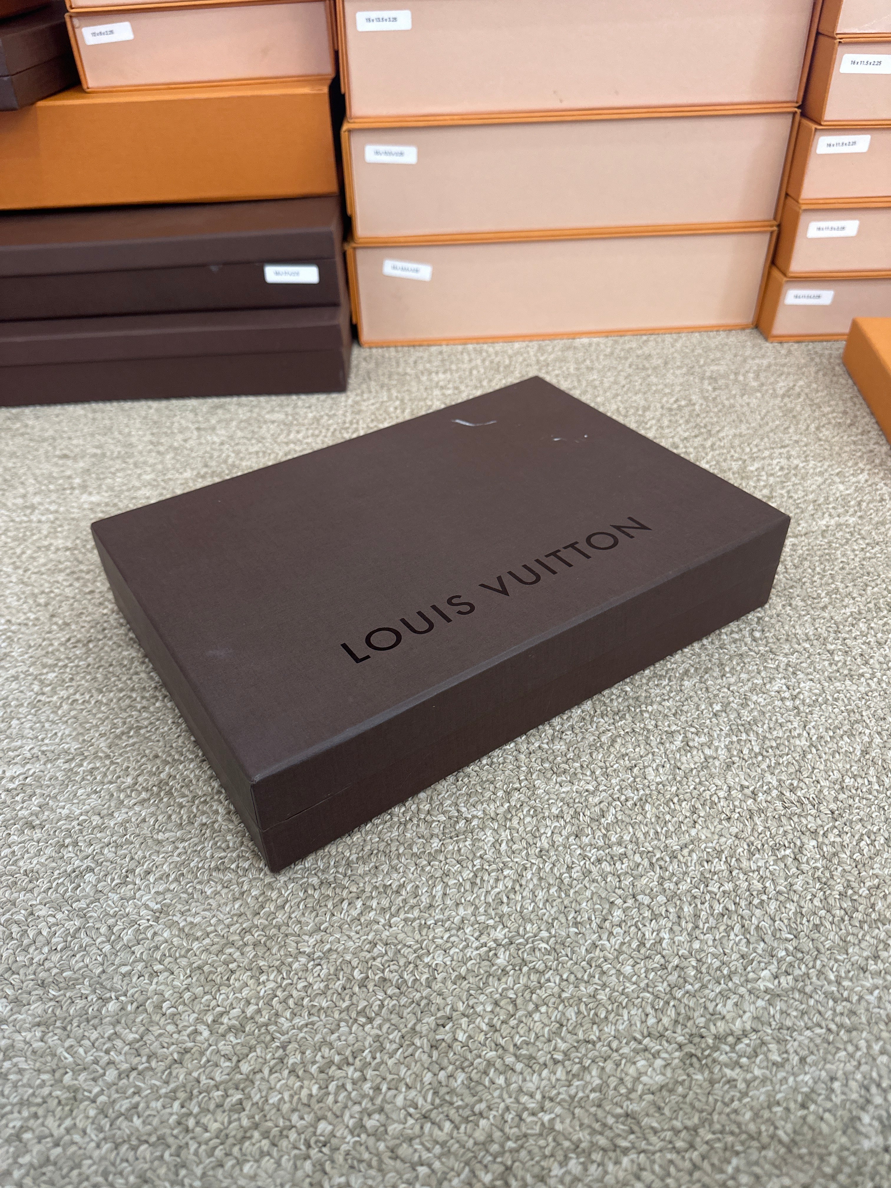 LV Box – Viks Luxury